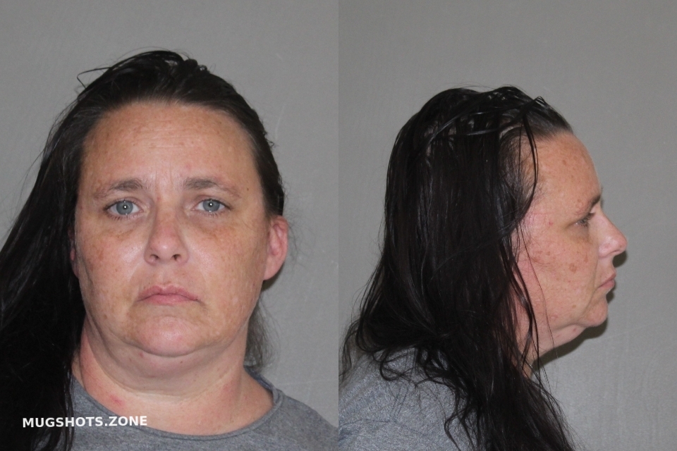 HOLCOMB KAYLA RENAE 05/12/2025 - Denton County Mugshots Zone