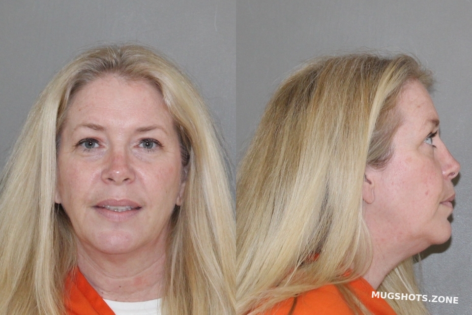 PARIS ANGELA KAY 05/29/2025 - Denton County Mugshots Zone