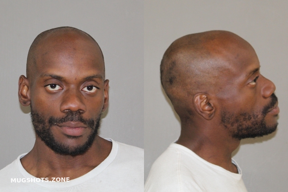 AVILA ROBERTO JR. 06/18/2025 - Denton County Mugshots Zone