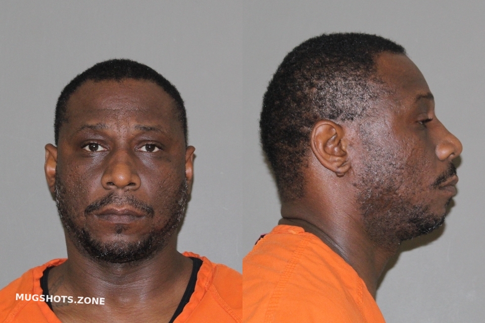 CHARLES JAVON DEONTA 08/30/2025 - Denton County Mugshots Zone