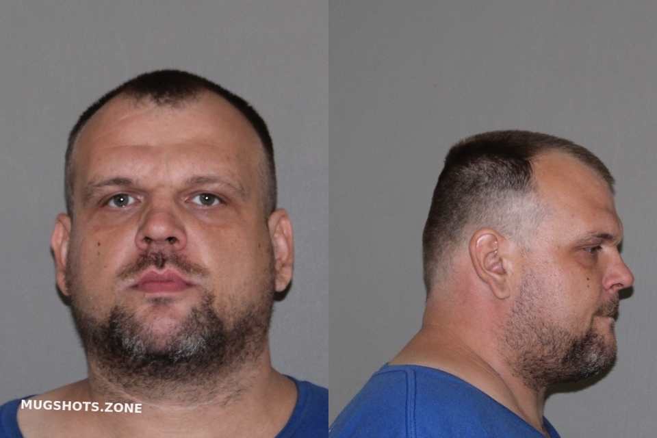 MIXON JEREMY MICHAEL 10/24/2025 - Denton County Mugshots Zone