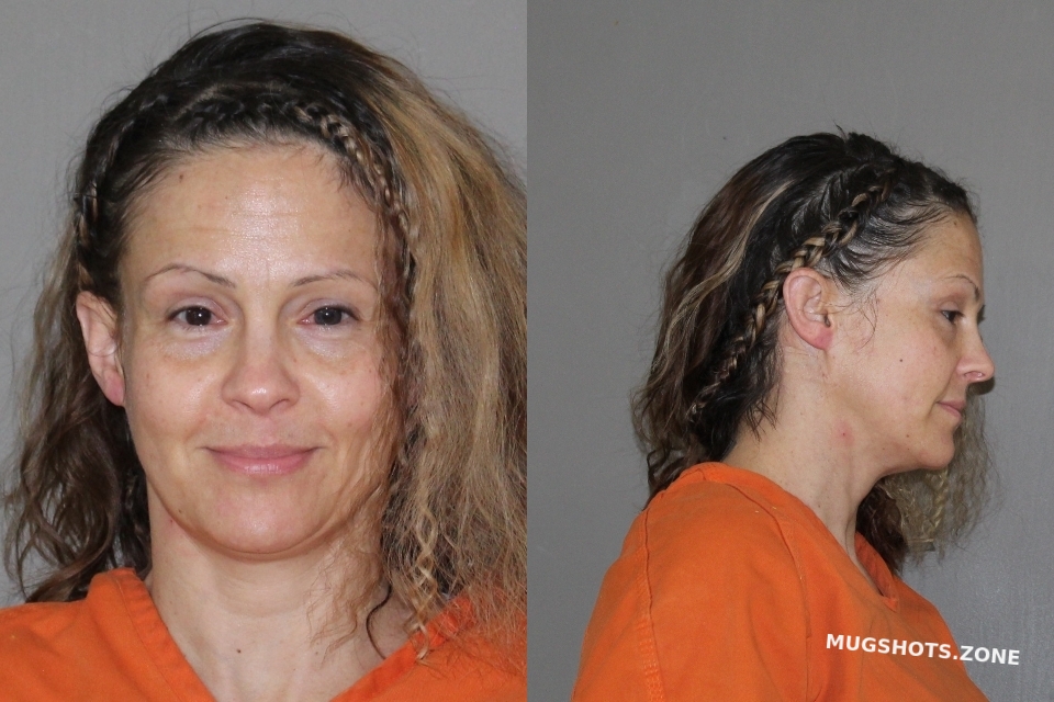 GAFFORD CRYSTAL LACHELLE 10/28/2025 - Denton County Mugshots Zone