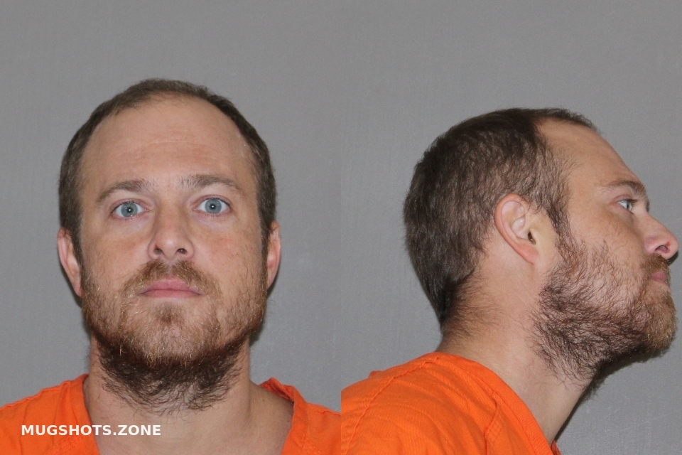 HIPP DEVON MICHAEL 10/30/2025 - Denton County Mugshots Zone