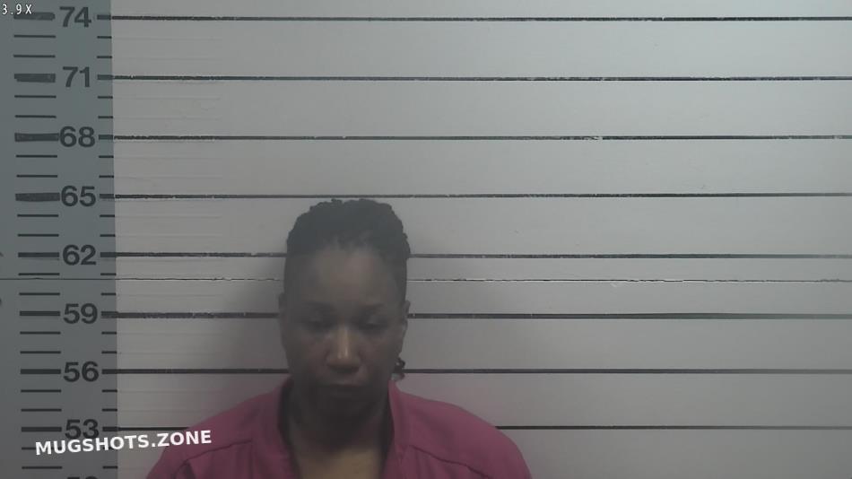WARE DARNETTA ANDREA 04/06/2021 - Desoto County Mugshots Zone