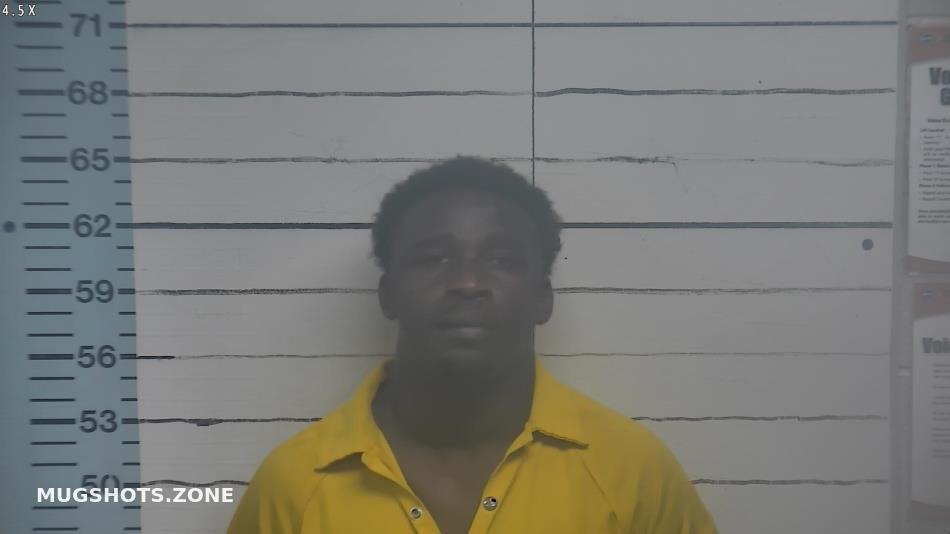 CURTIS DEANDRE DOREZ 05/03/2021 - Desoto County Mugshots Zone