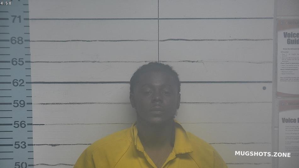 JONES CORNELIUS DARRELL 10/09/2021 - Desoto County Mugshots Zone