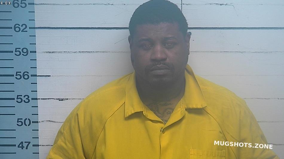 DENNIS MARQUAZE DEANGELO 03/27/2023 - Desoto County Mugshots Zone