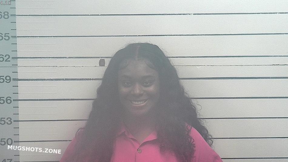 WILKS ALEXIS NICOLE 04/23/2023 - Desoto County Mugshots Zone