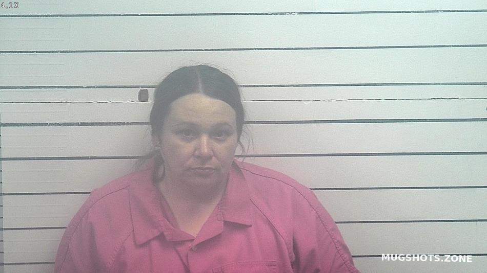FARROW ANGELA KRISTIN 05/06/2023 - Desoto County Mugshots Zone