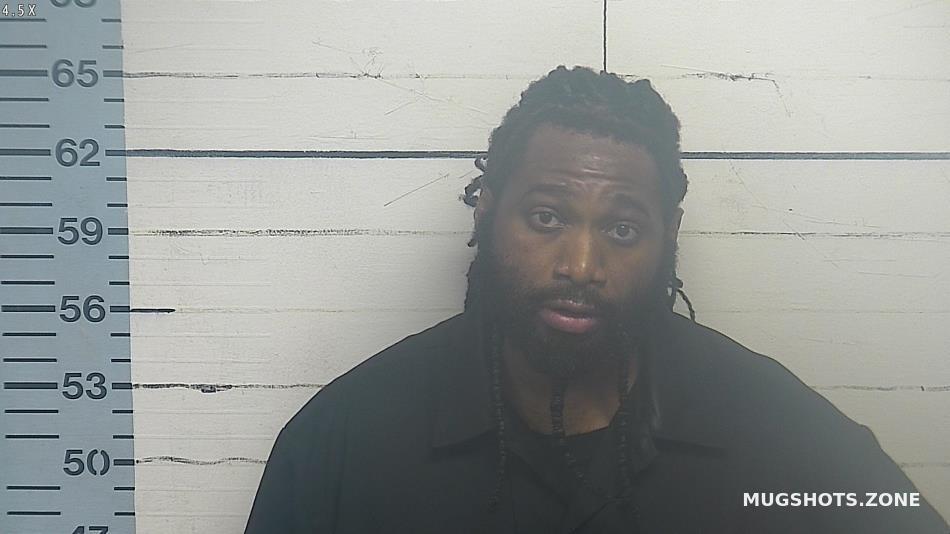 WHITEHEAD CURTIS DONTE JR 06/21/2023 - Desoto County Mugshots Zone