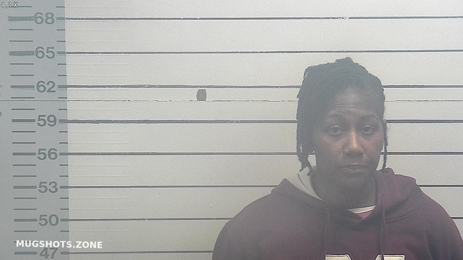 DAVIS EDIE DEONA 12/21/2023 - Desoto County Mugshots Zone