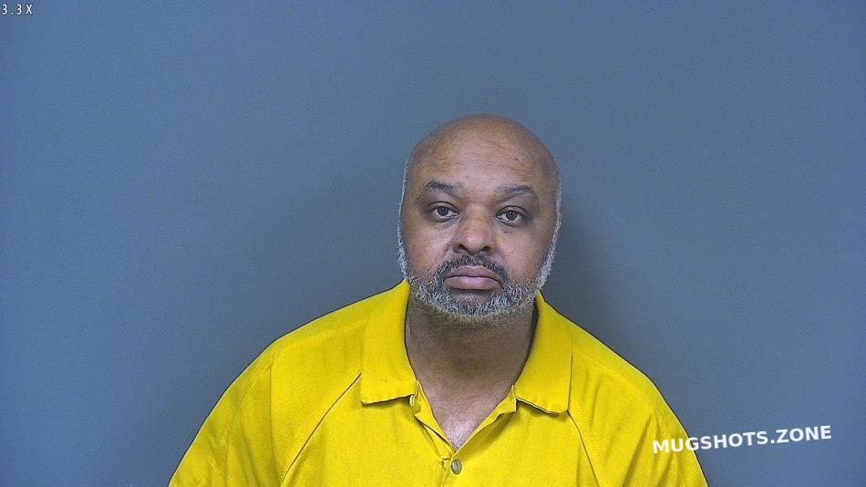 STEVENS KENNETH TYRONE 02/04/2024 - Desoto County Mugshots Zone STEVENS KENNETH TYRONE 02/04/2024 - Desoto County Mugshots Zone
