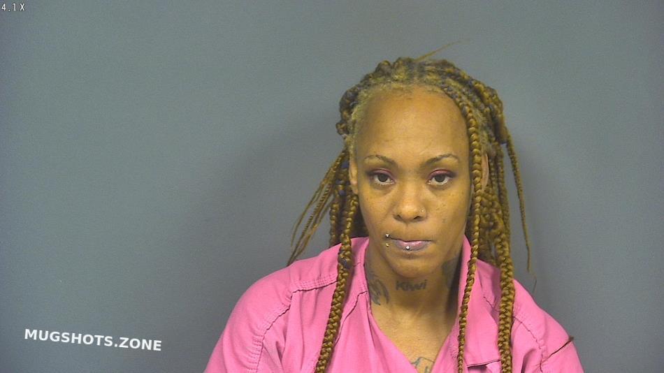 MAYS NAKESHIA TALECE 05/03/2024 - Desoto County Mugshots Zone