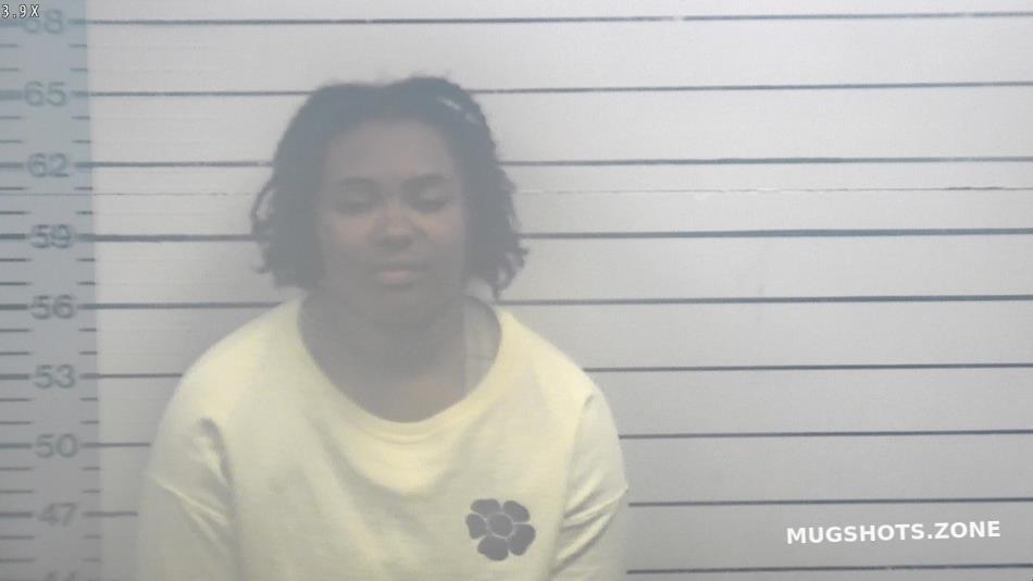 EDWARDS LATISHA SHARNA 12/05/2024 - Desoto County Mugshots Zone