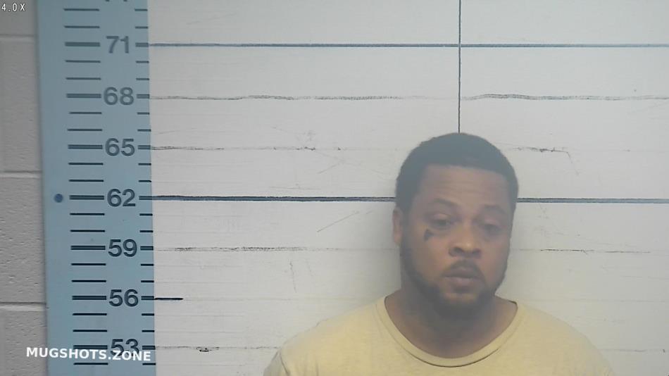 MOORE KENNETH TERRILL 01/20/2025 - Desoto County Mugshots Zone