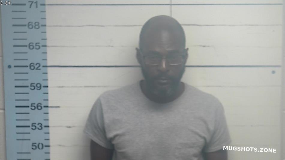 NEWSOM MELVIN RODRICK 03/08/2025 - Desoto County Mugshots Zone