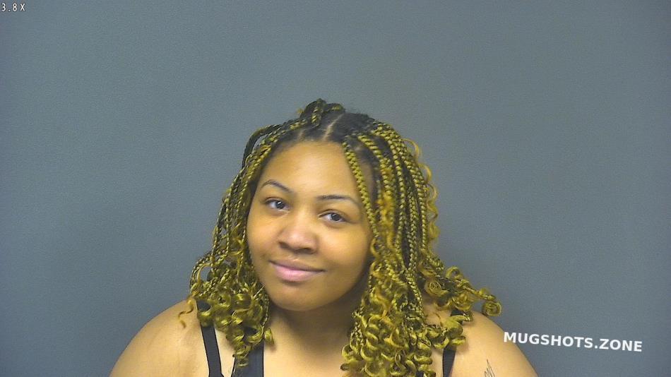 MOORE AMYA ALICIA 03/11/2025 - Desoto County Mugshots Zone