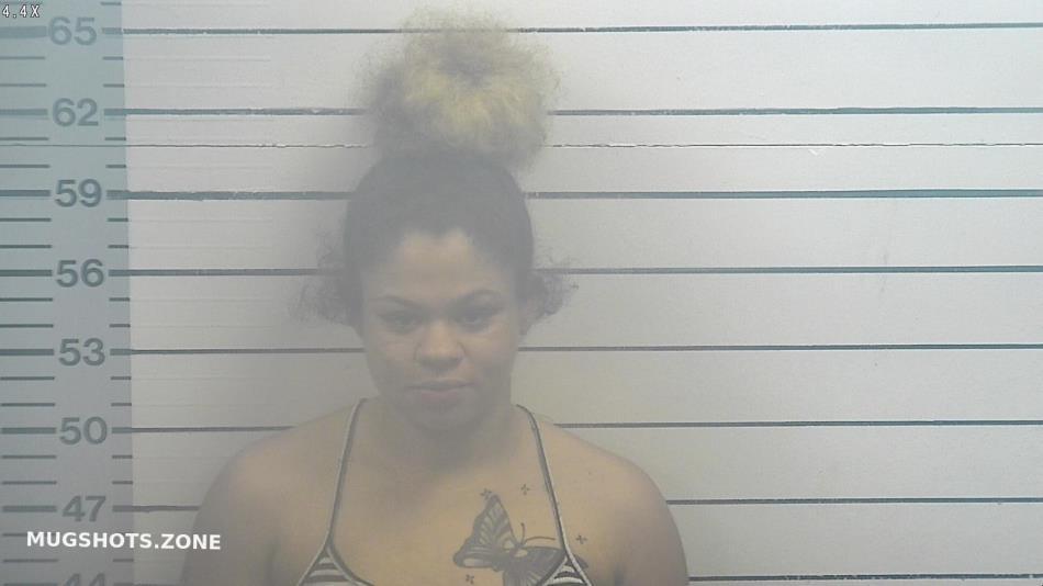 LANCASTER AMBER DARLENE 04/02/2025 - Desoto County Mugshots Zone