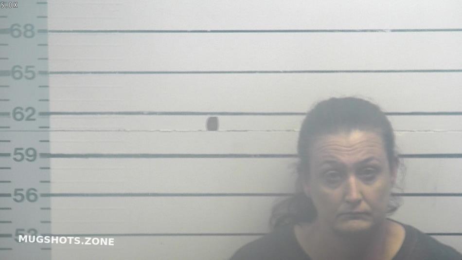 LOFTON KATHERINE MICHELLE 04/28/2025 - Desoto County Mugshots Zone