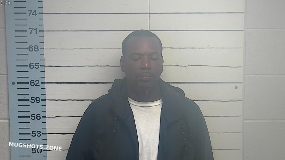 MCCLAIN TERRANCE M 11/20/2025 - Desoto County Mugshots Zone