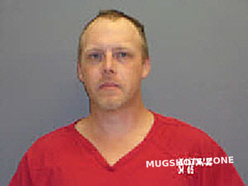 JACOB EDWARD LUKER 01/28/2025 - Dewitt County Mugshots Zone