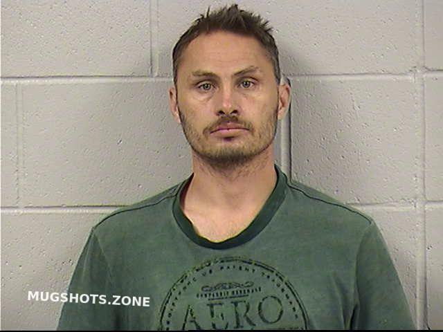 MOORE JASON DANIEL 06/08/2022 - Dickinson County Mugshots Zone