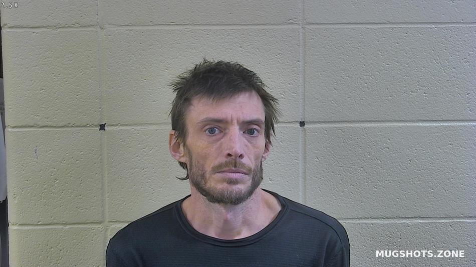 LONG RYAN KEITH 12/27/2021 - Dubois County Mugshots Zone
