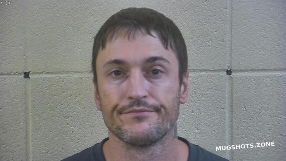 BROWN CORY MICHAEL 11/01/2022 - Dubois County Mugshots Zone