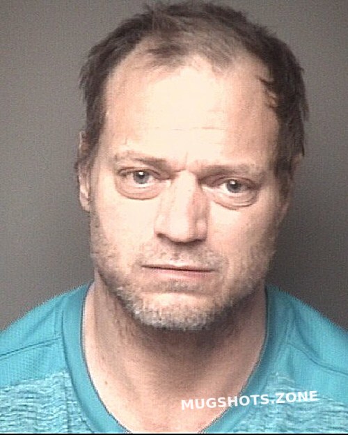 DAVIS MICHAEL SHAWN 03/19/2021 - Dubuque County Mugshots Zone