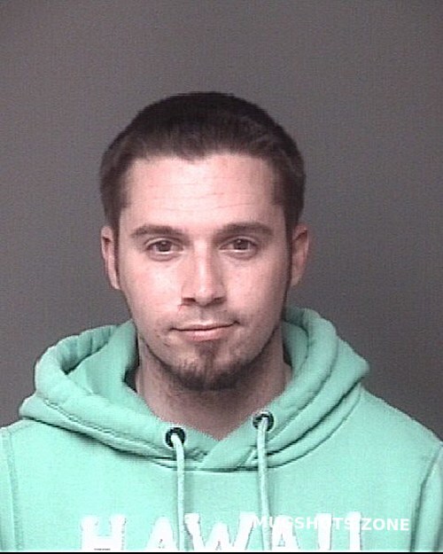 AUREDEN BRANDON JOSEPH 04/04/2021 - Dubuque County Mugshots Zone