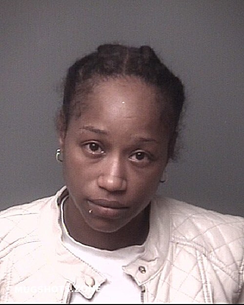 GRIGLER DONETTA CANTRICE 05/09/2021 - Dubuque County Mugshots Zone