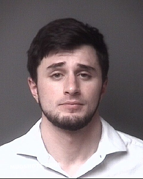 ROZIC DYLAN MICHAEL 05/16/2021 - Dubuque County Mugshots Zone