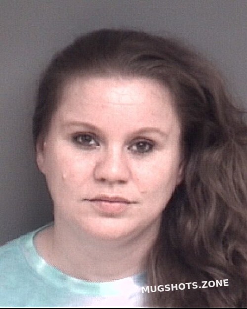 STODDARD KAYLA RENEE 06/29/2021 - Dubuque County Mugshots Zone