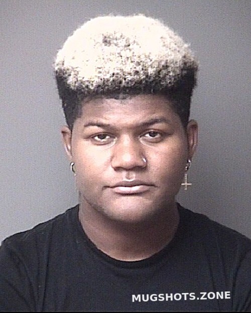 ERVIN JOHNATHAN DONTRELL 07/17/2021 - Dubuque County Mugshots Zone