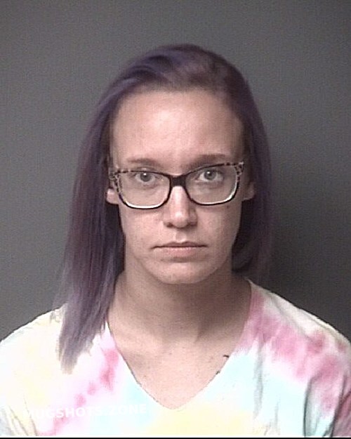 GOIN MEGAN MICHAELA 08/13/2021 - Dubuque County Mugshots Zone