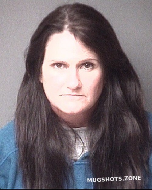 COTTINGHAM ELIZABETH ROSE 10/18/2021 - Dubuque County Mugshots Zone
