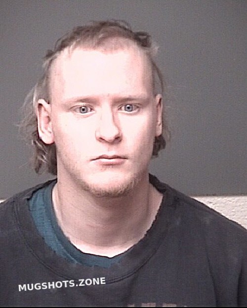BRENKE BRANDON JOHN 03/11/2022 - Dubuque County Mugshots Zone