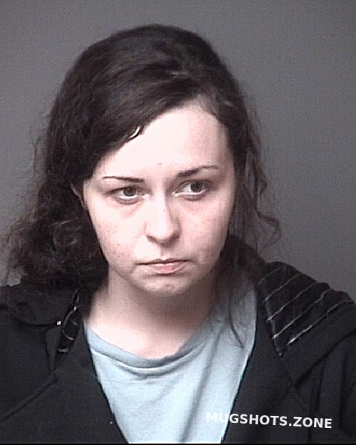 VOSHELL EMILY ANN 05/05/2022 - Dubuque County Mugshots Zone