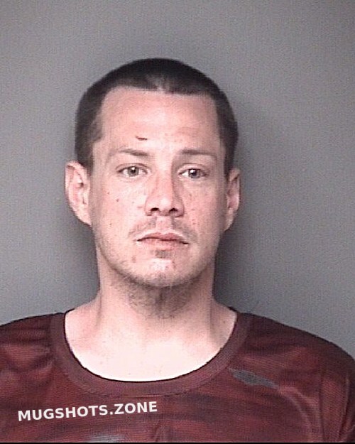 WHITE JEREMY RAY 05/24/2022 - Dubuque County Mugshots Zone