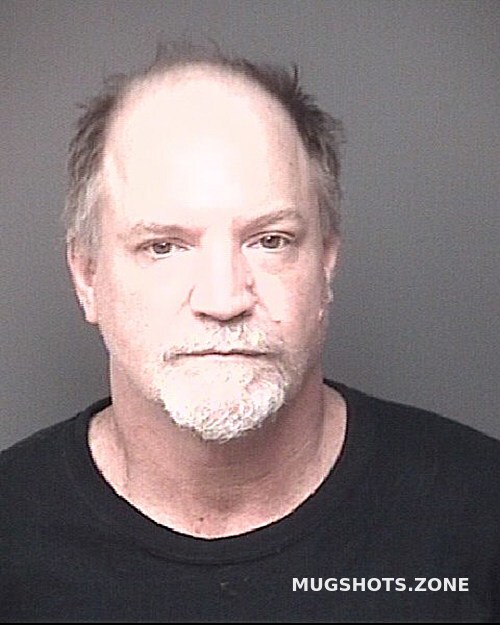 KNUPP PAUL WILLIAM 06/08/2022 - Dubuque County Mugshots Zone