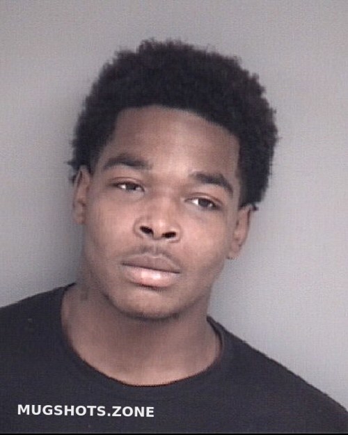 HUNT ANTHONY TYRONALD 07/21/2022 - Dubuque County Mugshots Zone