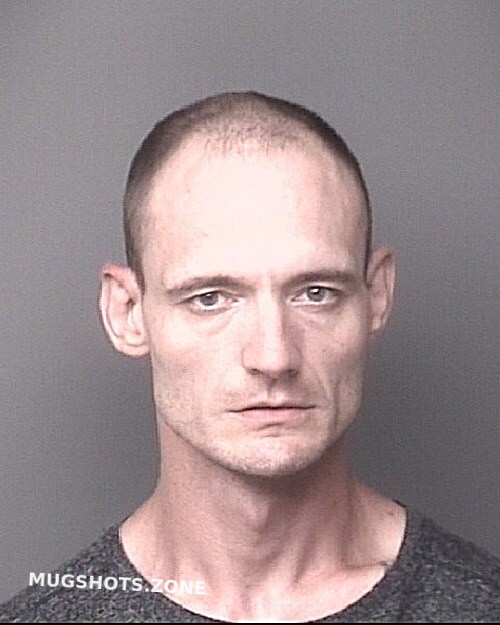 EVILSIZER JOSEPH RYAN 08/21/2022 - Dubuque County Mugshots Zone