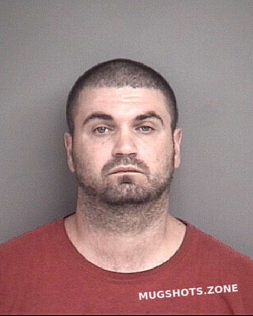 HESS KENNETH JAMES 08/22/2022 - Dubuque County Mugshots Zone HESS KENNETH JAMES 08/22/2022 - Dubuque County Mugshots Zone
