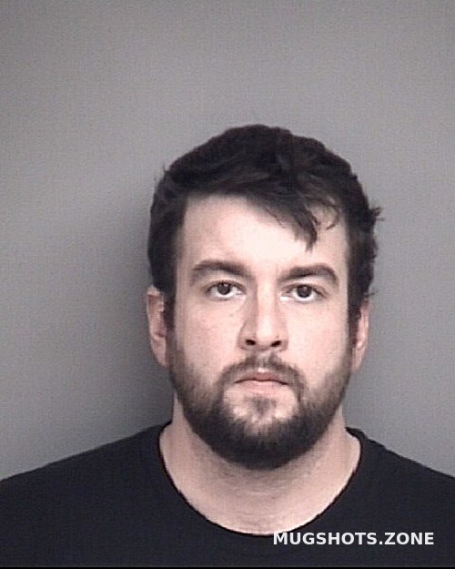 LEE ROYCE ANTHONY 08/24/2022 - Dubuque County Mugshots Zone