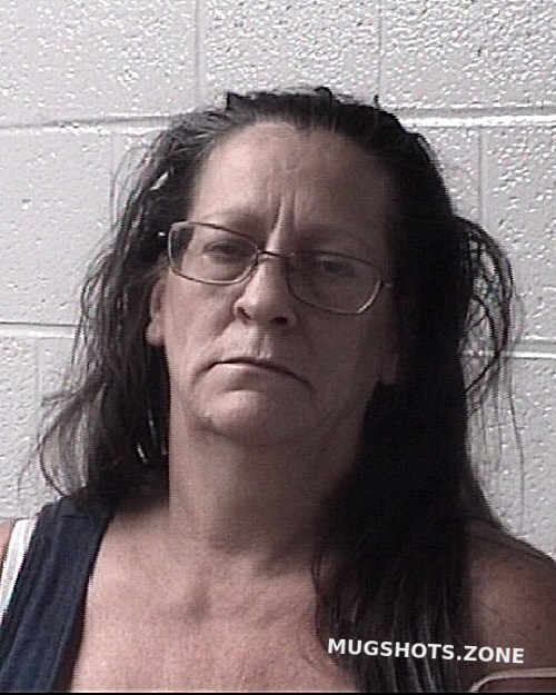 HADLEY JULIE MARIE 09/04/2022 - Dubuque County Mugshots Zone