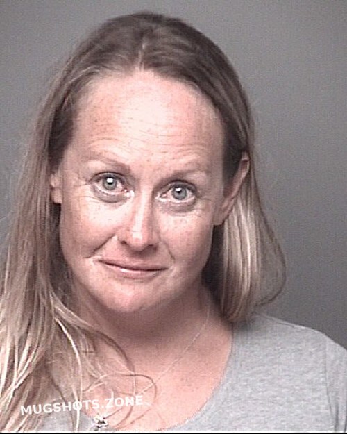 DREW CARLY STEPHANY 09/14/2022 - Dubuque County Mugshots Zone