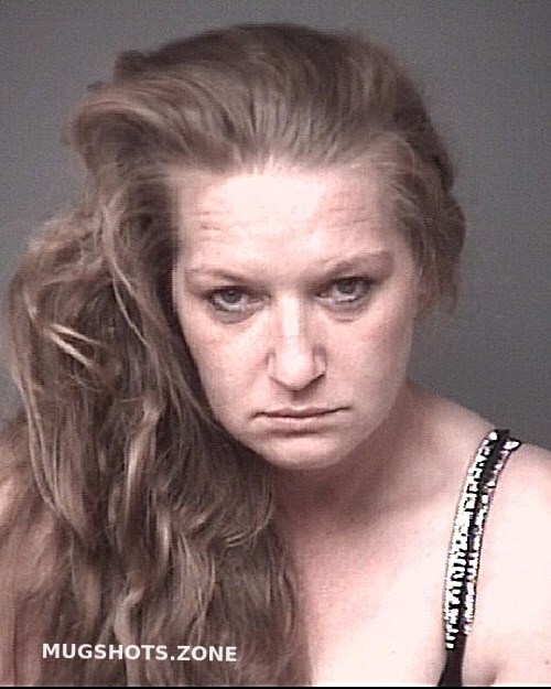 HAUPERT STEPHANIE PATRICIA 10/13/2022 - Dubuque County Mugshots Zone