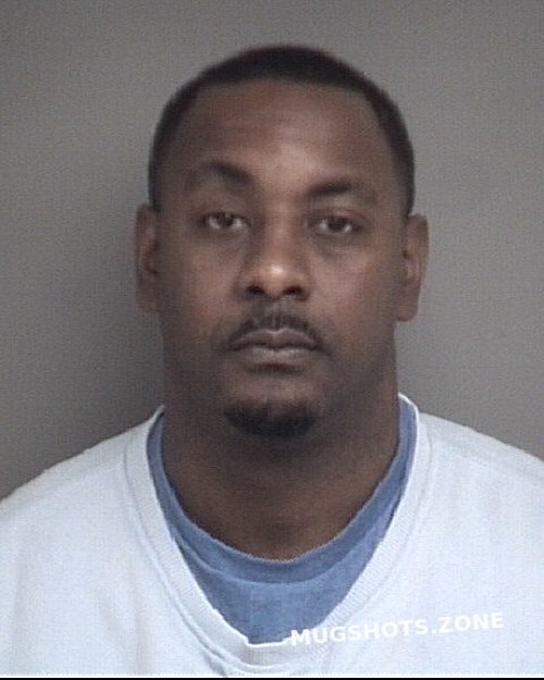 FAIR MARQUE IVAN 10/25/2022 - Dubuque County Mugshots Zone