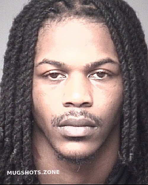 MCCOY DONTRELL DESHAN 12/03/2022 - Dubuque County Mugshots Zone