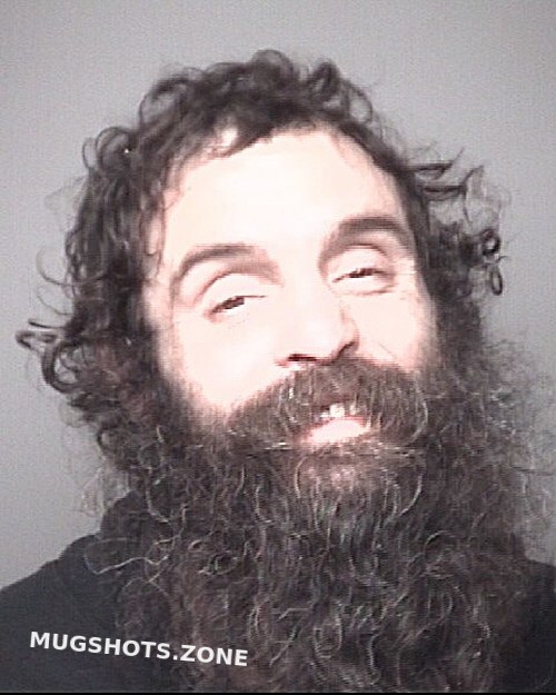 DOLAN JESSE DAVID 05/23/2023 - Dubuque County Mugshots Zone